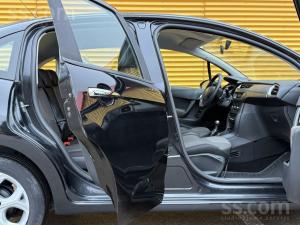 Melns Citroen C3 2016 Ogre, ar dzinēja tilpumu 1.60 L un nobraukumu 111 tūkst. km par 4995 €, foto 14 vietnē AUTOMOTO.COM.LV