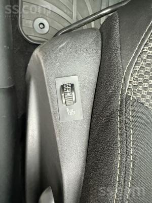 Melns Citroen C3 2016 Ogre, ar dzinēja tilpumu 1.60 L un nobraukumu 111 tūkst. km par 4995 €, foto 25 vietnē AUTOMOTO.COM.LV