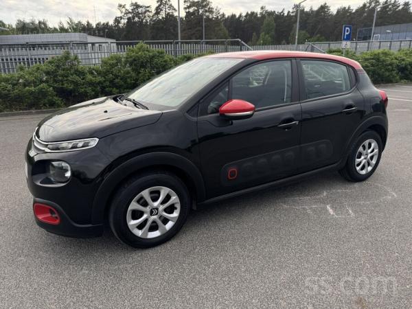 Black Citroen C3 2017 in Riga, with an engine capacity of 1.20 L and mileage of 130 thousand km for 5500 €, photo 2 on AUTOMOTO.COM.LV