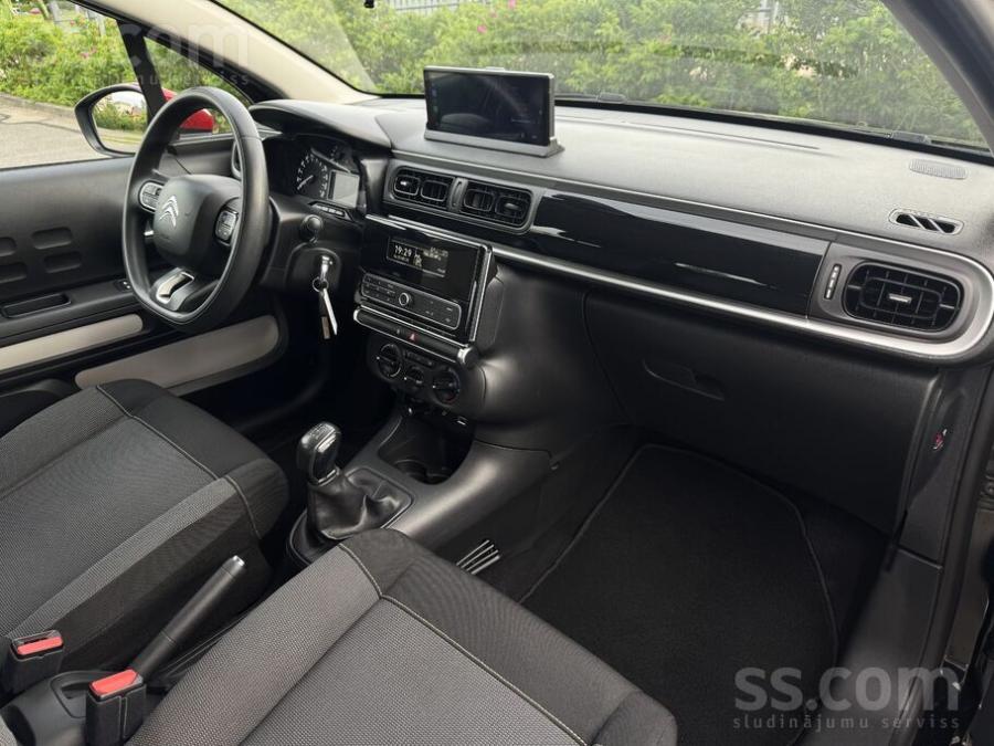 Melns Citroen C3 2017 Rīga, ar dzinēja tilpumu 1.20 L un nobraukumu 130 tūkst. km par 5500 €, foto 12 vietnē AUTOMOTO.COM.LV