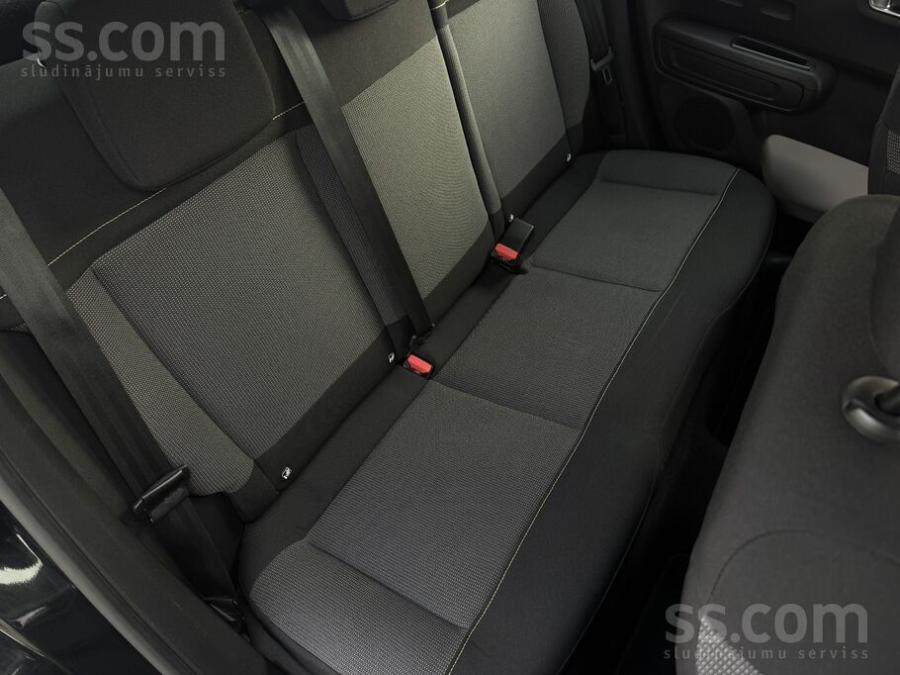 Melns Citroen C3 2017 Rīga, ar dzinēja tilpumu 1.20 L un nobraukumu 130 tūkst. km par 5500 €, foto 22 vietnē AUTOMOTO.COM.LV