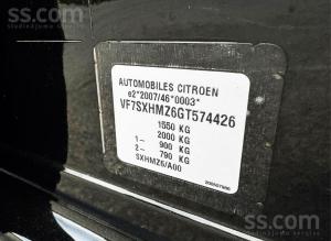 Melns Citroen C3 2017 Rīga, ar dzinēja tilpumu 1.20 L un nobraukumu 130 tūkst. km par 5500 €, foto 25 vietnē AUTOMOTO.COM.LV