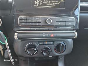 Black Citroen C3 2017 in Taurage, with an engine capacity of 1.20 L and mileage of 129 thousand km for 4200 €, photo 11 on AUTOMOTO.COM.LV