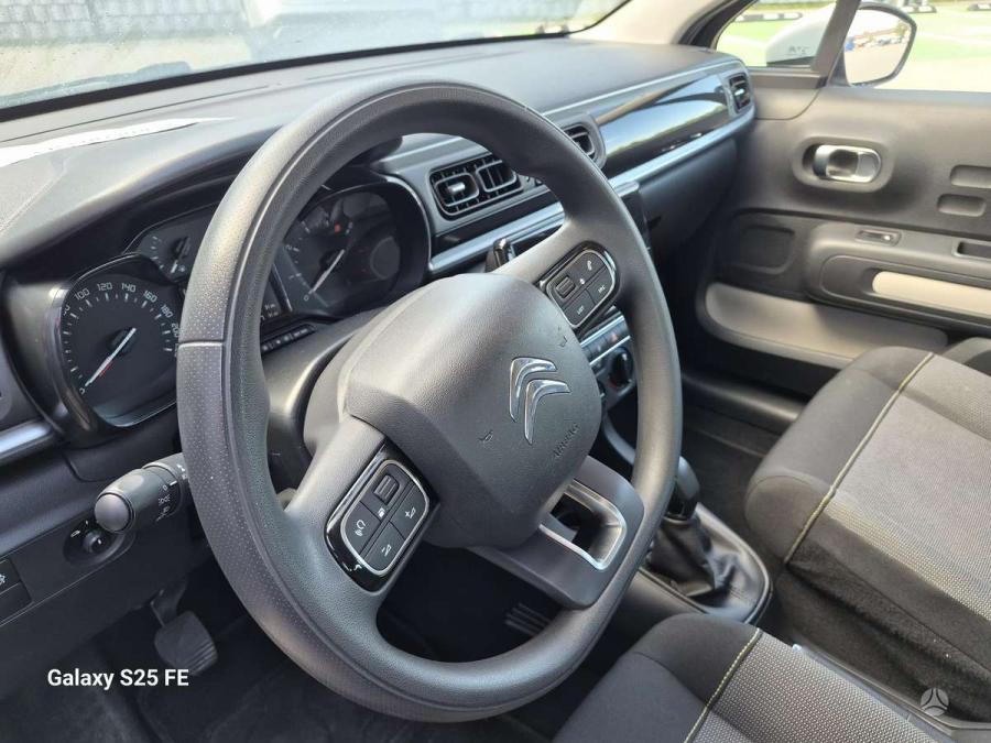 Black Citroen C3 2017 in Taurage, with an engine capacity of 1.20 L and mileage of 129 thousand km for 4200 €, photo 13 on AUTOMOTO.COM.LV