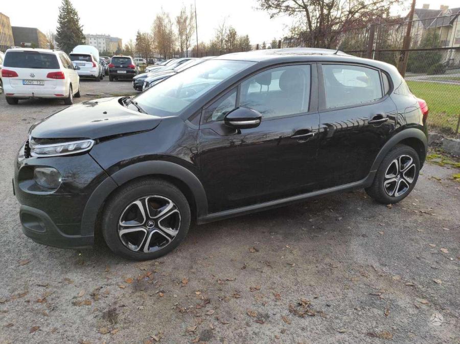 Melns Citroen C3 2018 Panevēža, ar dzinēja tilpumu 1.50 L un nobraukumu 95 tūkst. km par 2600 €, foto 1 vietnē AUTOMOTO.COM.LV