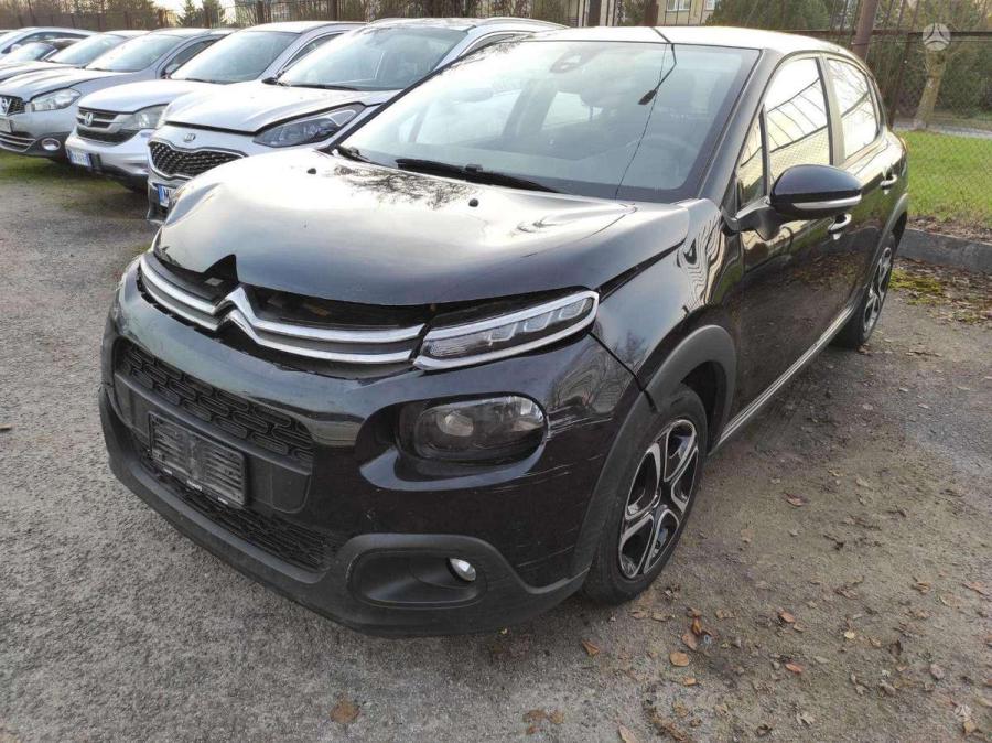 Melns Citroen C3 2018 Panevēža, ar dzinēja tilpumu 1.50 L un nobraukumu 95 tūkst. km par 2600 €, foto 3 vietnē AUTOMOTO.COM.LV