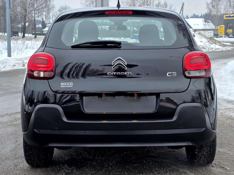 Black Citroen C3 2019 in Taurage, with an engine capacity of 1.20 L and mileage of 216 thousand km for 6100 €, photo 6 on AUTOMOTO.COM.LV
