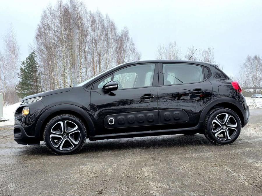 Black Citroen C3 2019 in Taurage, with an engine capacity of 1.20 L and mileage of 216 thousand km for 6100 €, photo 8 on AUTOMOTO.COM.LV