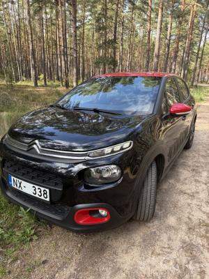 Черный Ситроен С3 2020 в Рига, объемом двигателя 1.20 л и пробегом 41 тыс. км за 9450 €, фото  на AUTOMOTO.COM.LV