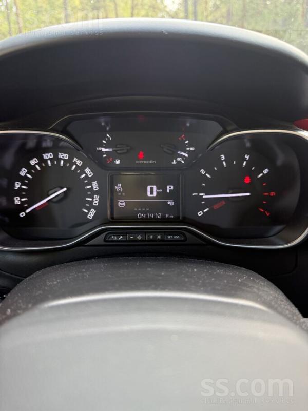 Ситроен С3 2020 в Рига на AUTOMOTO.COM.LV Черный Ситроен С3 2020 в Рига, объемом двигателя 1.20 л и пробегом 41 тыс. км за 9450 €, фото 9 на AUTOMOTO.COM.LV