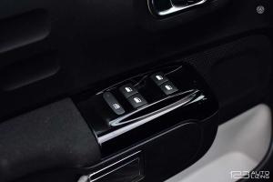 Melns Citroen C3 2021 Kretinga, ar dzinēja tilpumu 1.20 L un nobraukumu 44 tūkst. km par 7999 €, foto 13 vietnē AUTOMOTO.COM.LV