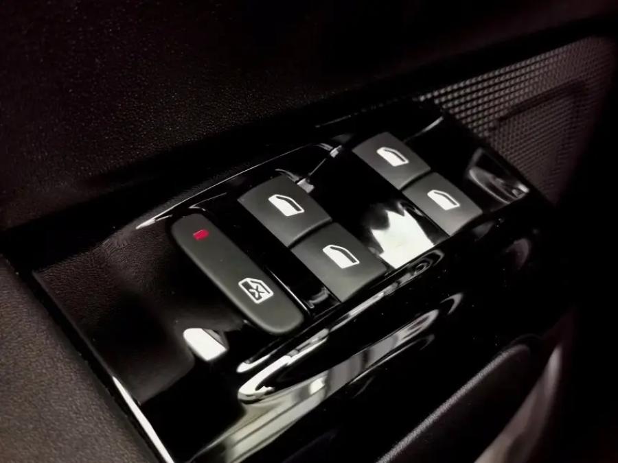 Melns Citroen C3 2022 Rīga, ar dzinēja tilpumu 1.20 L un nobraukumu 18 tūkst. km par 13890 €, foto 9 vietnē AUTOMOTO.COM.LV