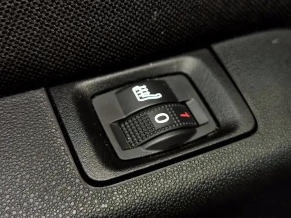 Black Citroen C3 2022 in Riga, with an engine capacity of 1.20 L and mileage of 18 thousand km for 13890 €, photo 9 on AUTOMOTO.COM.LV