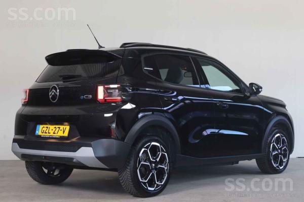 Melns Citroen C3 2024 Rīga, ar dzinēja tilpumu 1.40 L un nobraukumu 17 tūkst. km par 23900 €, foto 3 vietnē AUTOMOTO.COM.LV