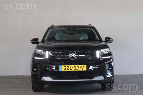 Melns Citroen C3 2024 Rīga, ar dzinēja tilpumu 1.40 L un nobraukumu 17 tūkst. km par 23900 €, foto 4 vietnē AUTOMOTO.COM.LV