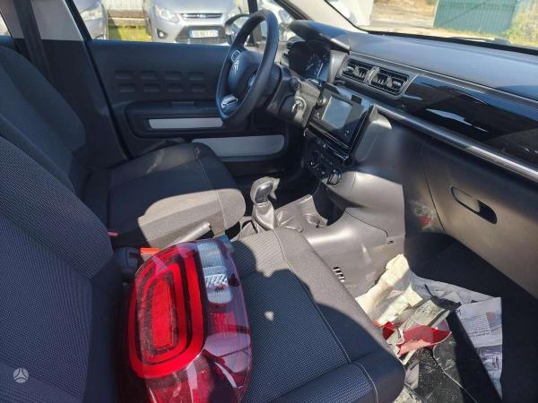 Black Citroen C3 2024 in Taurage, with an engine capacity of 1.20 L and mileage of 16 thousand km for 4999 €, photo 7 on AUTOMOTO.COM.LV