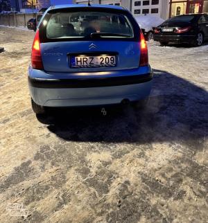 Zils Citroen C3 2003 Viļņa, ar dzinēja tilpumu 1.10 L un nobraukumu 181 tūkst. km par 700 €, foto 2 vietnē AUTOMOTO.COM.LV