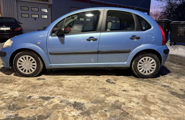 Zils Citroen C3 2003 Viļņa, ar dzinēja tilpumu 1.10 L un nobraukumu 181 tūkst. km par 700 €, foto 5 vietnē AUTOMOTO.COM.LV