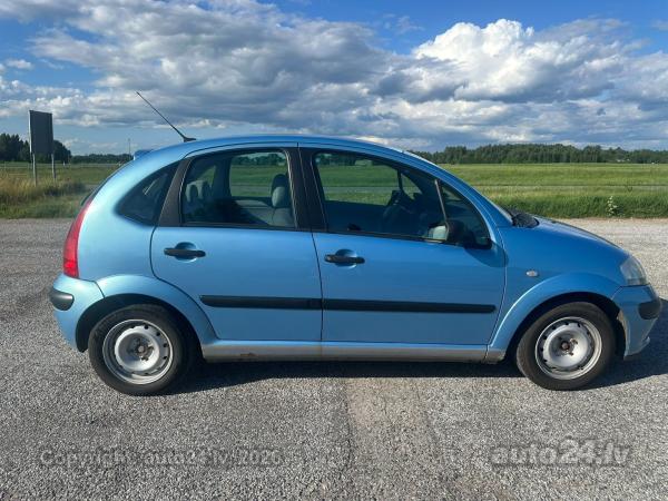 Синий Ситроен С3 2003 в Таллин, объемом двигателя 1.10 л и пробегом 164 тыс. км за 1300 €, фото 3 на AUTOMOTO.COM.LV