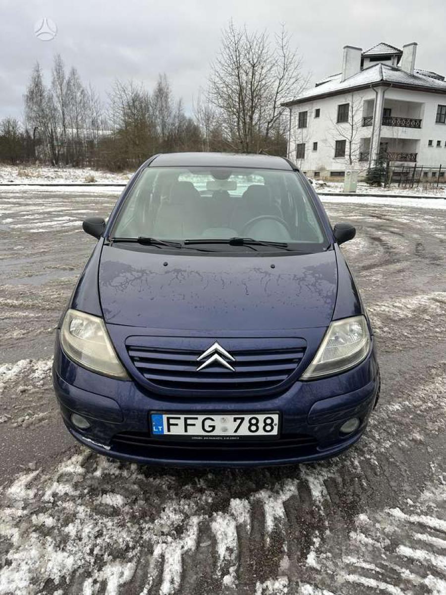 Blue Citroen C3 2004 in Vilnius, with an engine capacity of 1.40 L and mileage of 210 thousand km for 750 €, photo 3 on AUTOMOTO.COM.LV