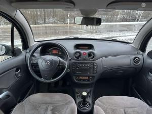 Blue Citroen C3 2004 in Vilnius, with an engine capacity of 1.40 L and mileage of 210 thousand km for 750 €, photo 6 on AUTOMOTO.COM.LV