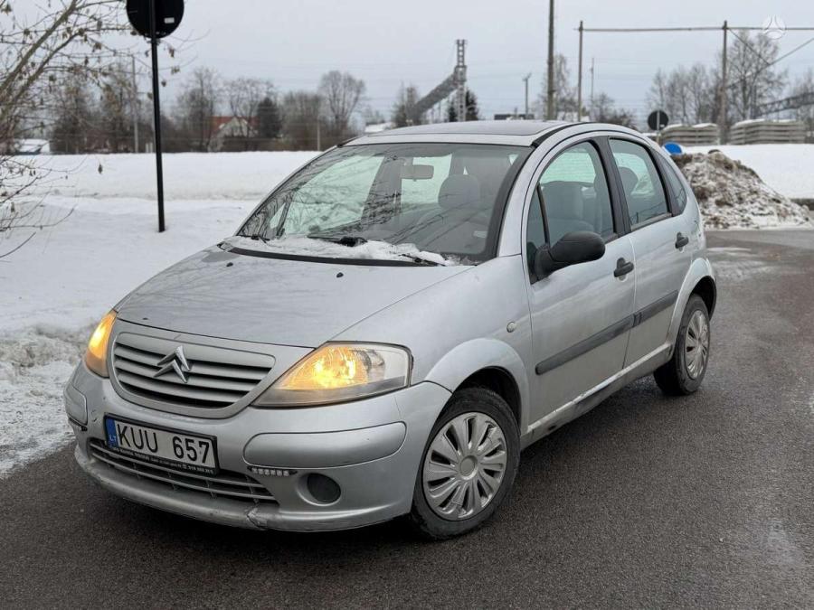 Blue Citroen C3 2004 in Vilnius, with an engine capacity of 1.40 L and mileage of 339 thousand km for 999 €, photo 3 on AUTOMOTO.COM.LV
