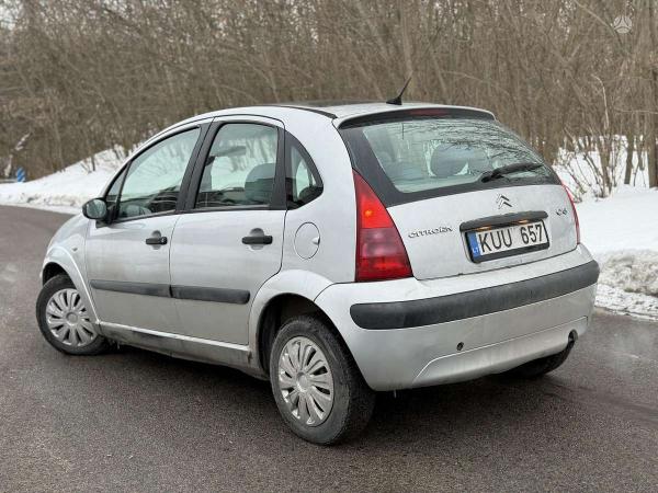 Zils Citroen C3 2004 Viļņa, ar dzinēja tilpumu 1.40 L un nobraukumu 339 tūkst. km par 999 €, foto 4 vietnē AUTOMOTO.COM.LV
