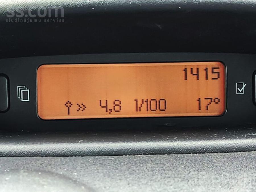 Blue Citroen C3 2005 in Riga, with an engine capacity of 1.40 L and mileage of 279 thousand km for 950 €, photo 14 on AUTOMOTO.COM.LV