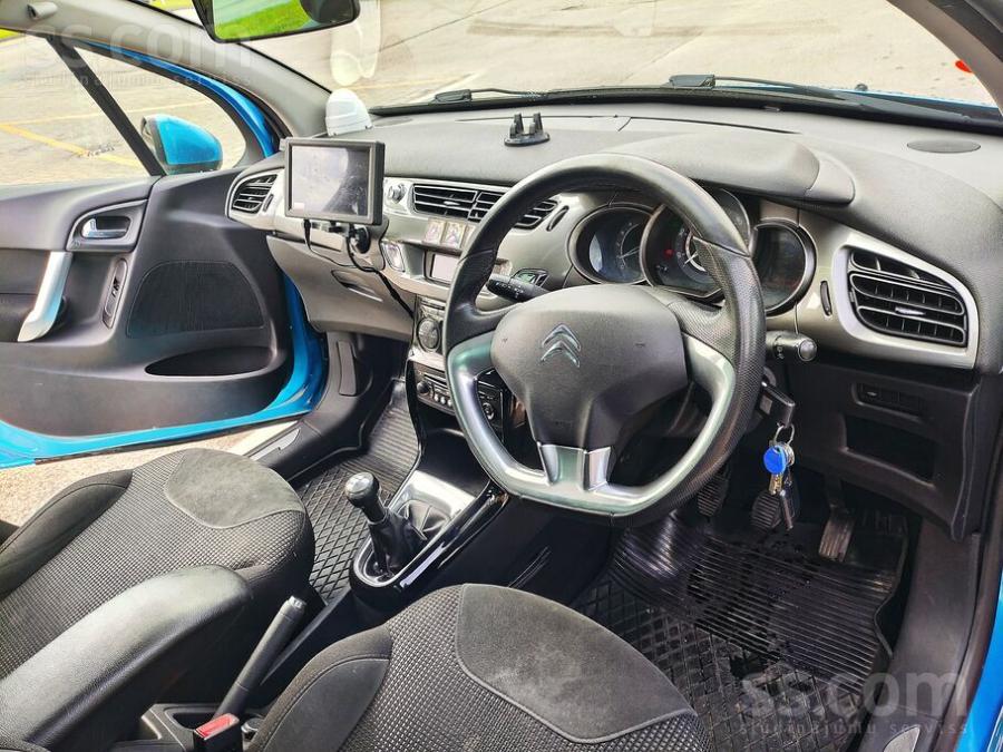 Zils Citroen C3 2010 Rīga, ar dzinēja tilpumu 1.60 L un nobraukumu 96 tūkst. km par 800 €, foto 9 vietnē AUTOMOTO.COM.LV