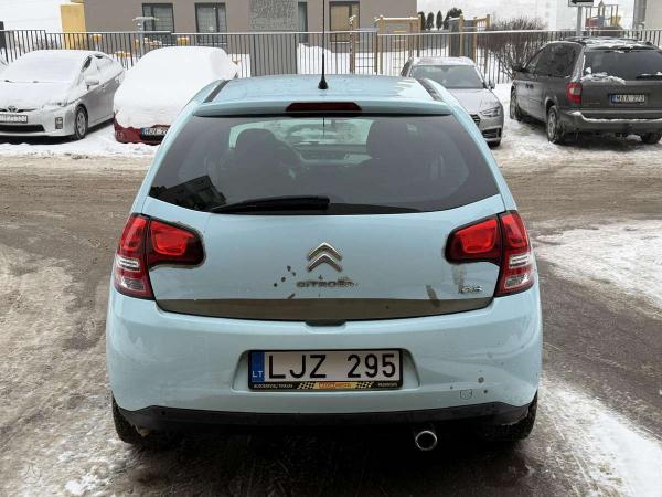 Blue Citroen C3 2010 in Vilnius, with an engine capacity of 1.60 L and mileage of 290 thousand km for 1350 €, photo 8 on AUTOMOTO.COM.LV