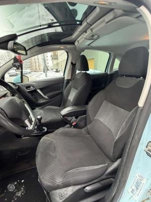 Blue Citroen C3 2010 in Vilnius, with an engine capacity of 1.60 L and mileage of 290 thousand km for 1050 €, photo 13 on AUTOMOTO.COM.LV