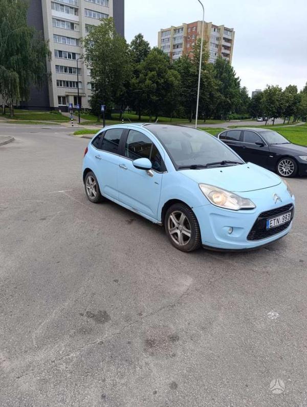 Синий Ситроен С3 2010 в Алитус, объемом двигателя 1.40 л и пробегом 260 тыс. км за 1050 €, фото 5 на AUTOMOTO.COM.LV