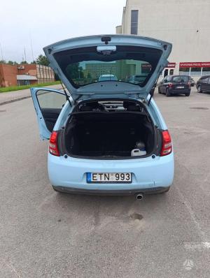 Zils Citroen C3 2010 Alīta, ar dzinēja tilpumu 1.40 L un nobraukumu 260 tūkst. km par 1050 €, foto 9 vietnē AUTOMOTO.COM.LV