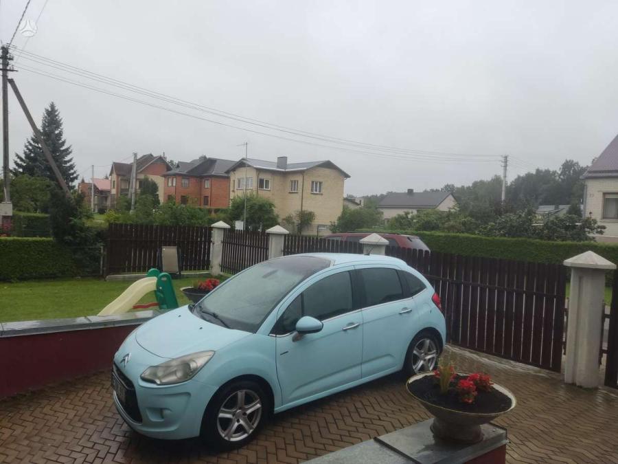 Blue Citroen C3 2010 in Panevezys, with an engine capacity of 1.40 L and mileage of 260 thousand km for 1000 €, photo 1 on AUTOMOTO.COM.LV