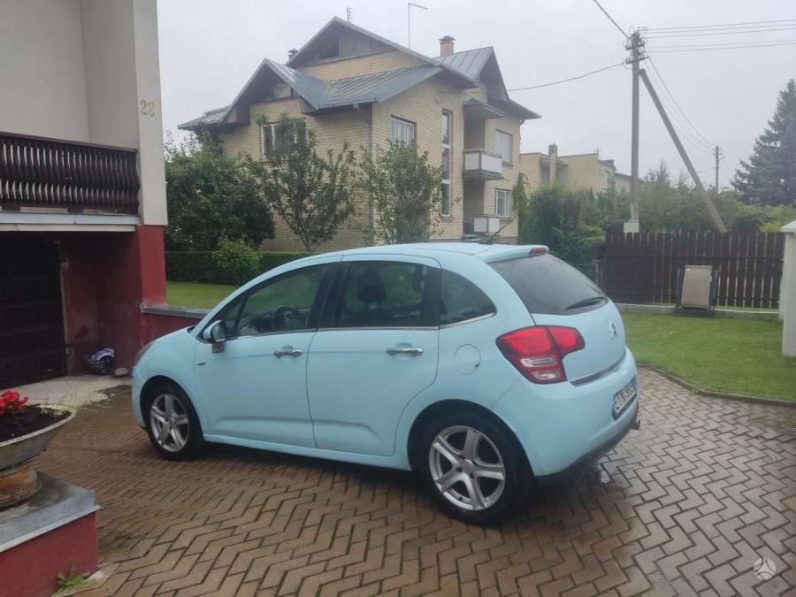 Blue Citroen C3 2010 in Panevezys, with an engine capacity of 1.40 L and mileage of 260 thousand km for 1000 €, photo 3 on AUTOMOTO.COM.LV