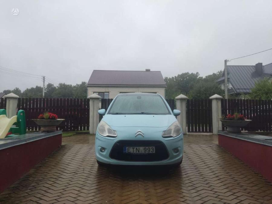 Blue Citroen C3 2010 in Panevezys, with an engine capacity of 1.40 L and mileage of 260 thousand km for 1000 €, photo 5 on AUTOMOTO.COM.LV