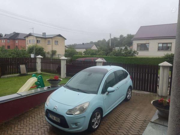 Blue Citroen C3 2010 in Panevezys, with an engine capacity of 1.40 L and mileage of 260 thousand km for 1000 €, photo 6 on AUTOMOTO.COM.LV