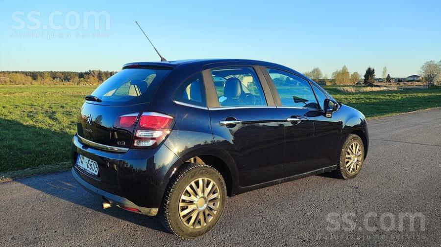 Zils Citroen C3 2015 Rīga, ar dzinēja tilpumu 1.20 L un nobraukumu 109 tūkst. km par 4100 €, foto 9 vietnē AUTOMOTO.COM.LV