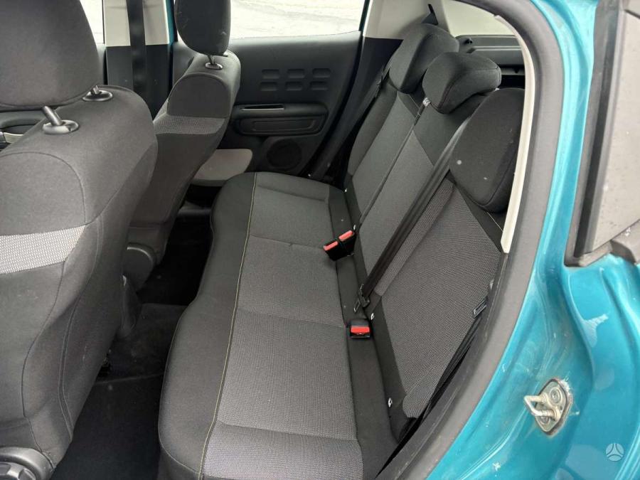 Blue Citroen C3 2021 in Taurage, with an engine capacity of 1.20 L and mileage of 78 thousand km for 6300 €, photo 12 on AUTOMOTO.COM.LV