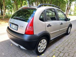 Brown Citroen C3 2005 in Jonava, with an engine capacity of 1.40 L and mileage of 118 thousand km for 1499 €, photo 11 on AUTOMOTO.COM.LV