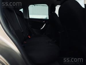 Brūns Citroen C3 2010 Cēsis, ar dzinēja tilpumu 1.40 L un nobraukumu 0 tūkst. km par 3990 €, foto 12 vietnē AUTOMOTO.COM.LV