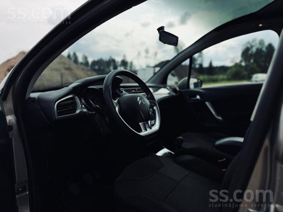 Brūns Citroen C3 2010 Cēsis, ar dzinēja tilpumu 1.40 L un nobraukumu 0 tūkst. km par 3990 €, foto 22 vietnē AUTOMOTO.COM.LV