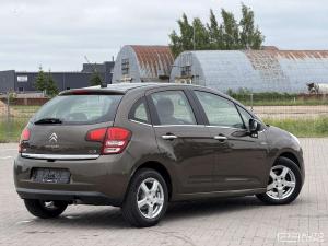 Brown Citroen C3 2012 in Taurage, with an engine capacity of 1.60 L and mileage of 332 thousand km for 2900 €, photo 8 on AUTOMOTO.COM.LV