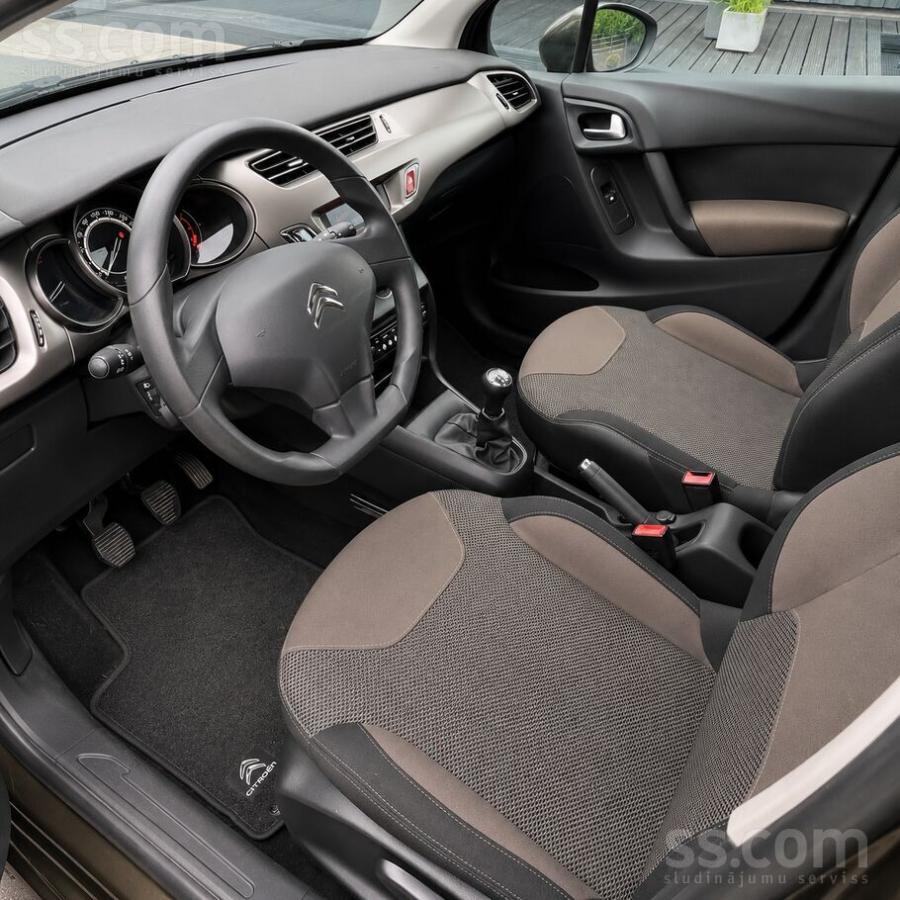 Brown Citroen C3 2014 in Riga, with an engine capacity of 1.60 L and mileage of 239 thousand km for 4300 €, photo 12 on AUTOMOTO.COM.LV