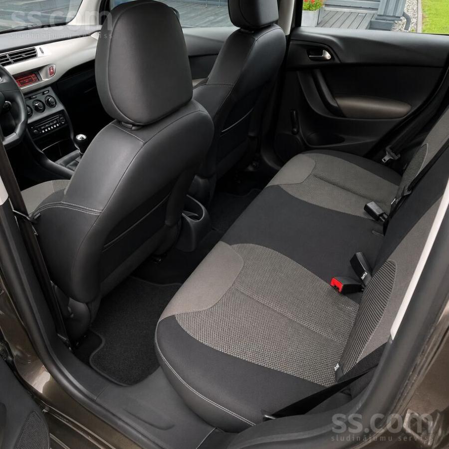 Brown Citroen C3 2014 in Riga, with an engine capacity of 1.60 L and mileage of 239 thousand km for 4300 €, photo 14 on AUTOMOTO.COM.LV