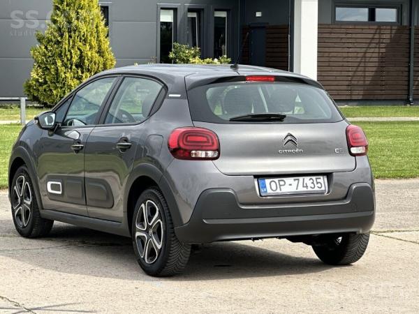 Brown Citroen C3 2022 in Riga, with an engine capacity of 1.20 L and mileage of 99 thousand km for 11599 €, photo 6 on AUTOMOTO.COM.LV