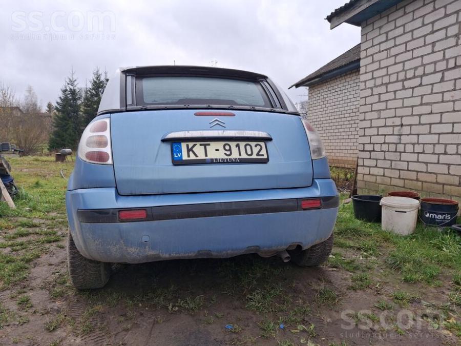 Citroen C3 2003 in Rezekne, with an engine capacity of 1.40 L and mileage of 0 thousand km for 550 €, photo 5 on AUTOMOTO.COM.LV