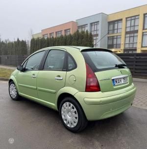 Zaļš Citroen C3 2004 Viļņa, ar dzinēja tilpumu 1.40 L un nobraukumu 260 tūkst. km par 1850 €, foto 4 vietnē AUTOMOTO.COM.LV