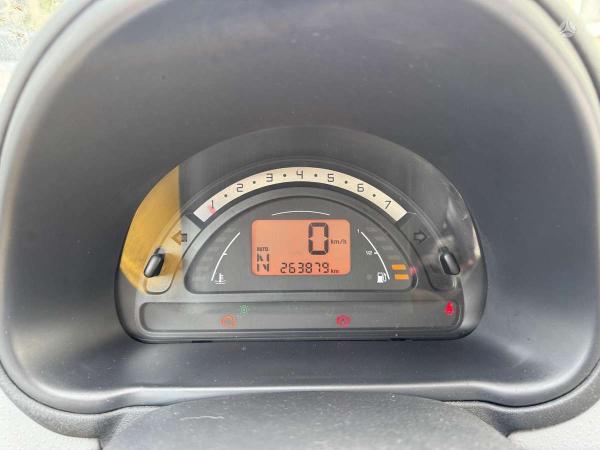 Zaļš Citroen C3 2004 Viļņa, ar dzinēja tilpumu 1.40 L un nobraukumu 264 tūkst. km par 750 €, foto 9 vietnē AUTOMOTO.COM.LV