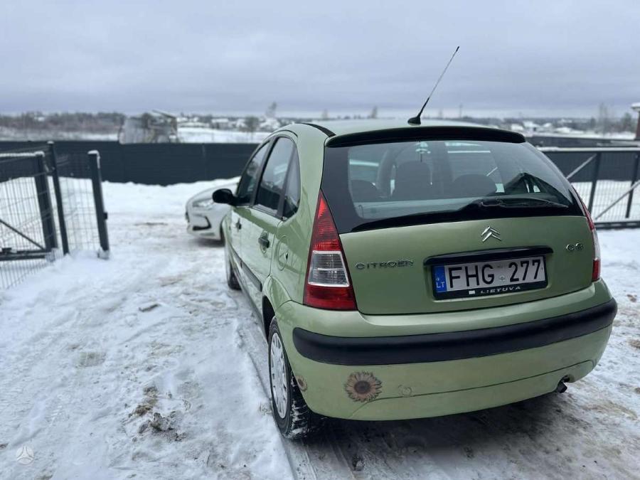 Green Citroen C3 2006 in Vilnius, with an engine capacity of 1.36 L and mileage of 161 thousand km for 710 €, photo 10 on AUTOMOTO.COM.LV